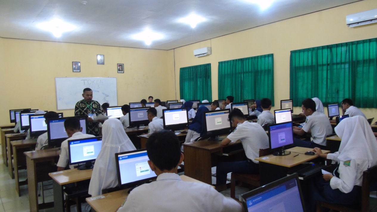 Lab Komputer – SMP Negeri 2 Pacitan